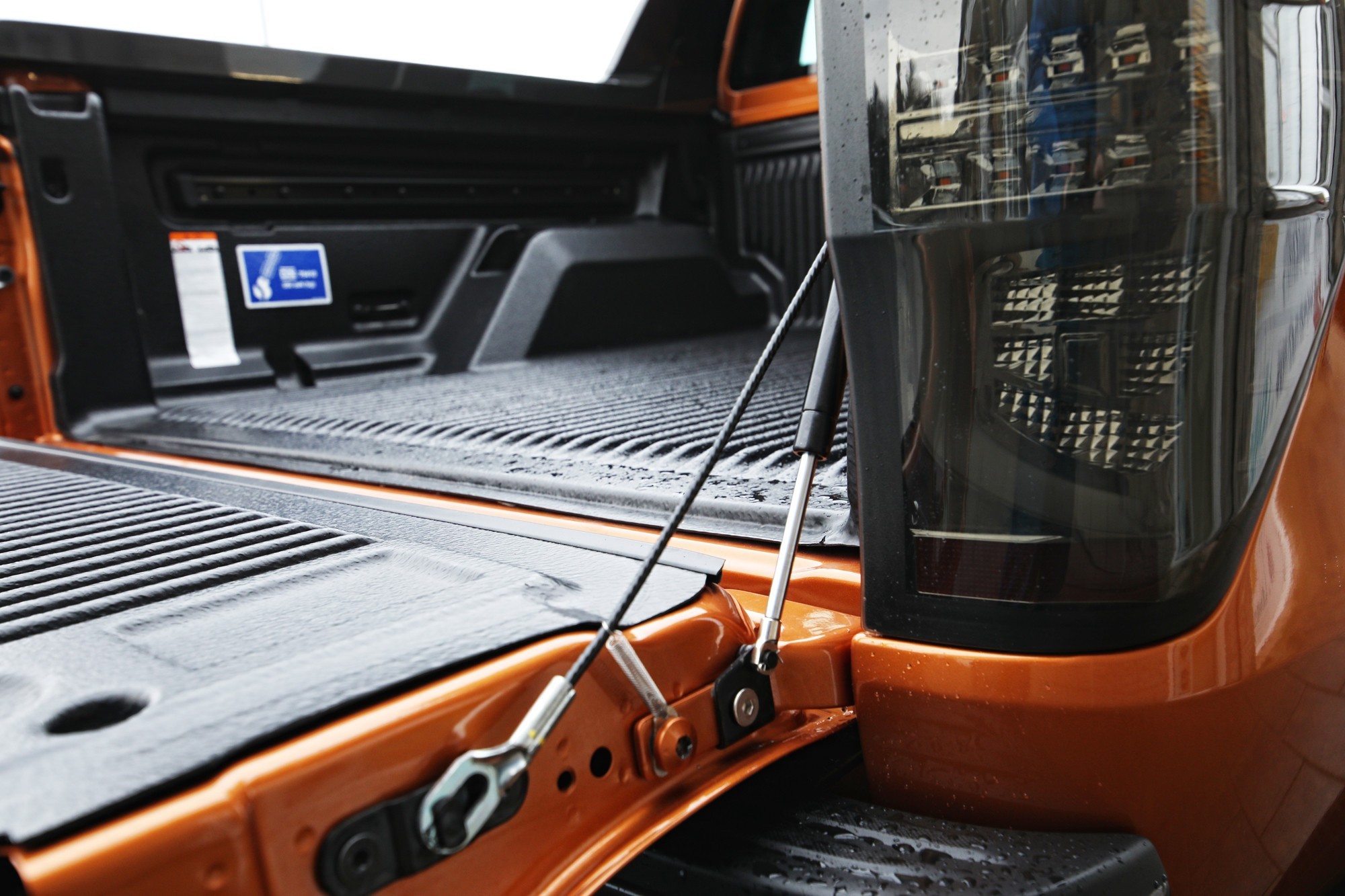 Vérins de hayon (jeu de 2) pour Ford Ranger