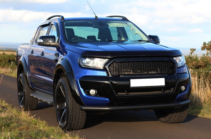 Enjoliveurs de feux avant noir pour Ford Ranger