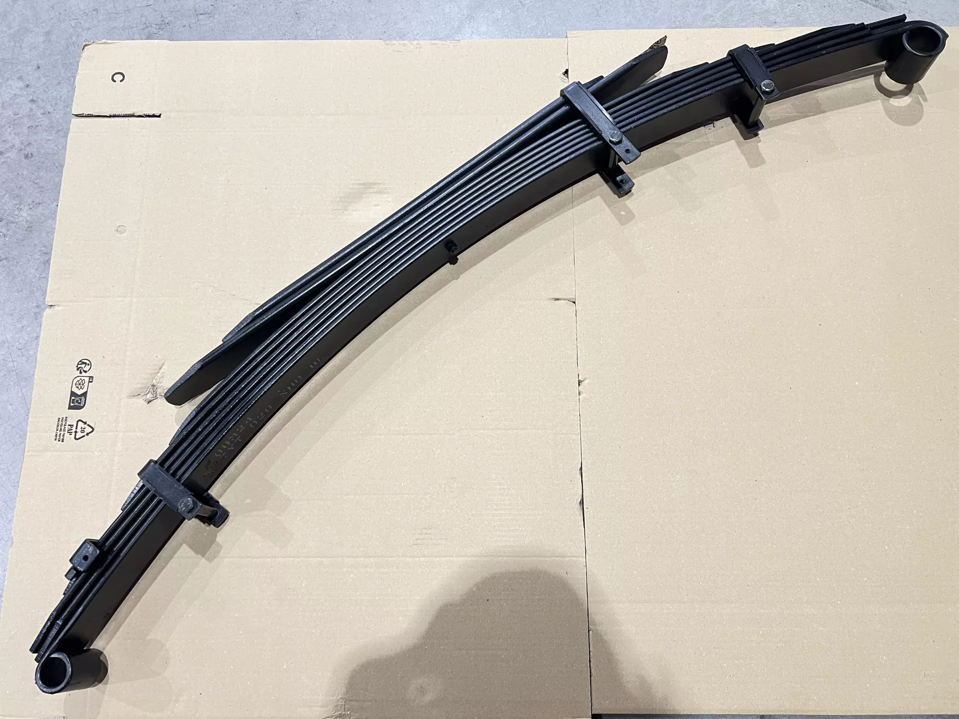 Lame de suspension arrière +50mm tarage +600kg Toyota Hilux Revo DTC